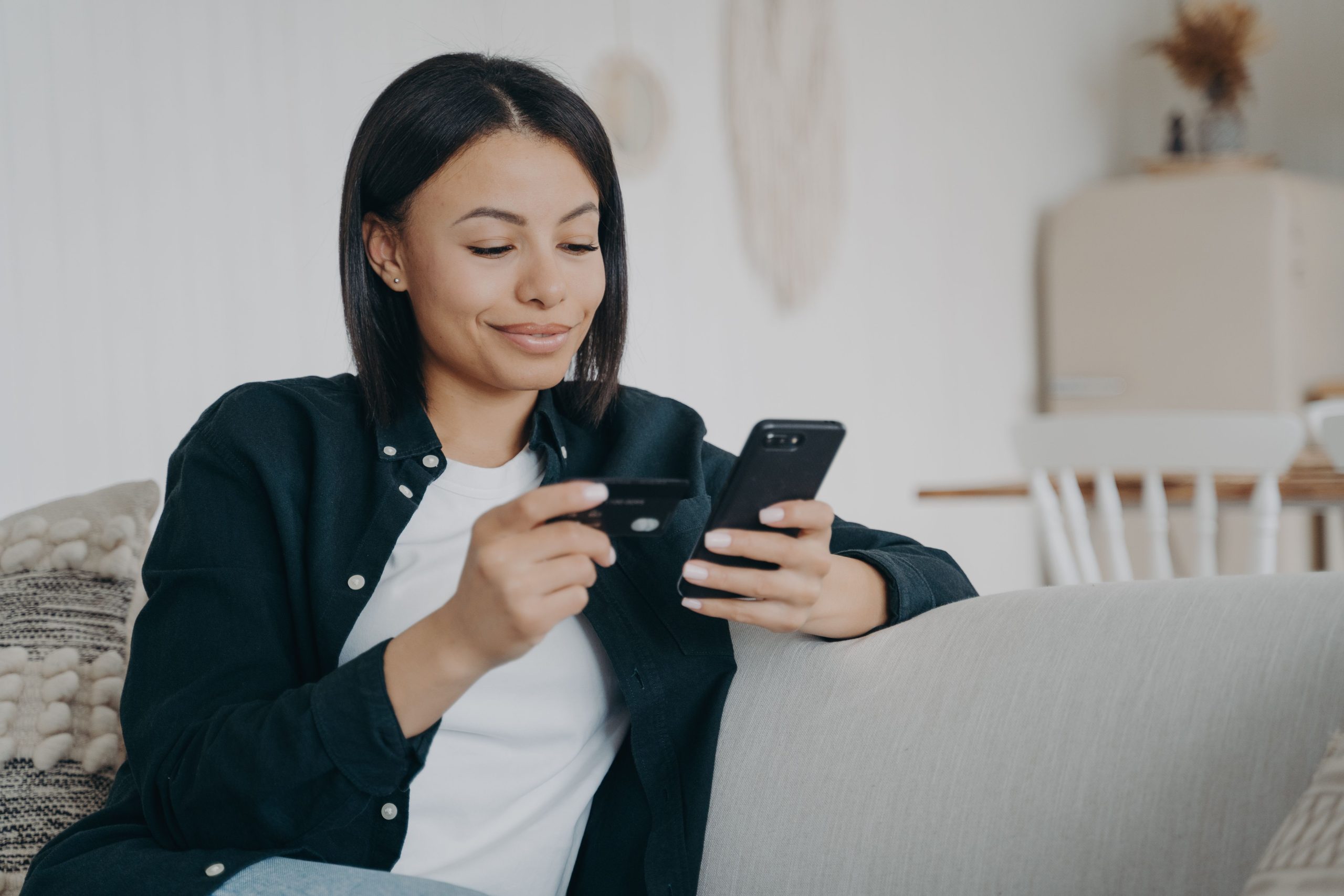 Ce top tendance Mango fait le buzz et il est à moins de 16 euros (il ...