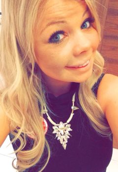 Pour lutter contre les moqueries, elle poste un selfie d’elle au ...