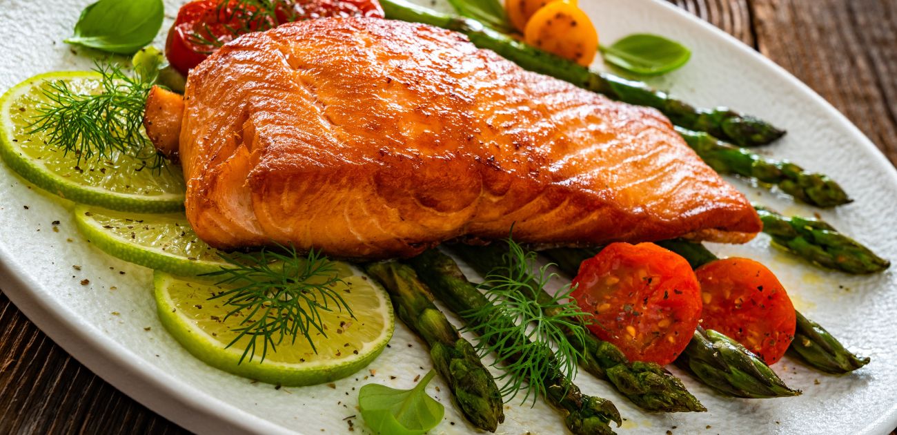 Oubliez les sardines, voici le poisson n°1 pour perdre du poids selon ...