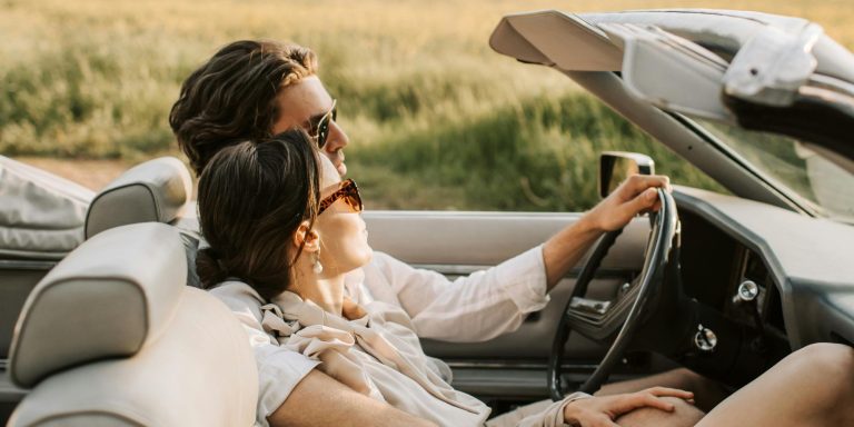 Vin rouge : l'erreur qu'on fait tous en servant du vin rouge