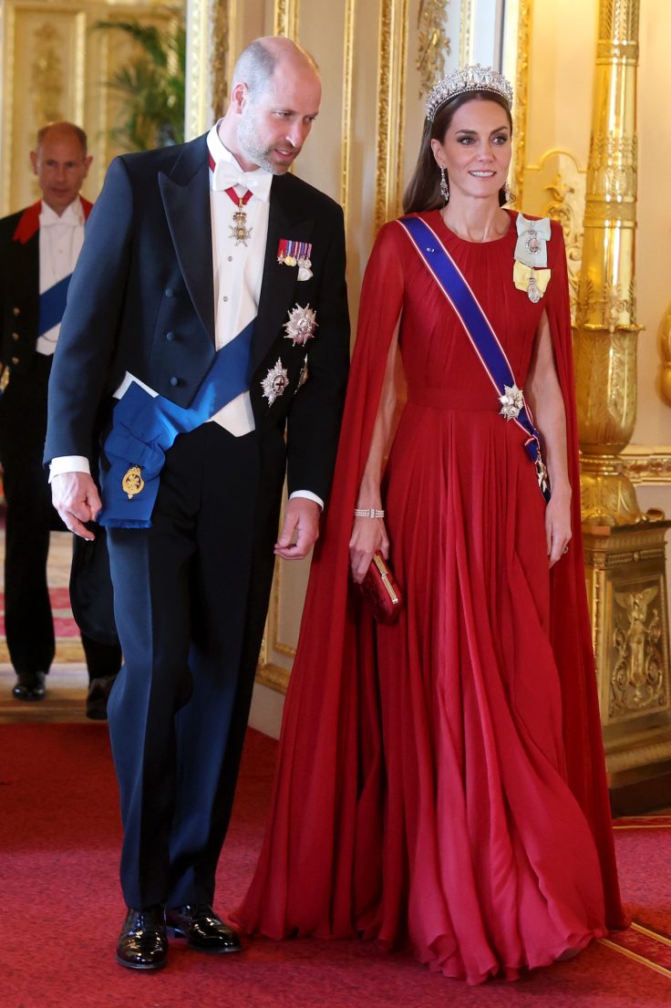 Brigitte Macron (72 ans) ose la même que Kate Middleton