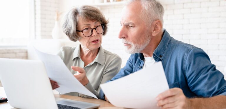 Impôts : une nouvelle taxe arrive en 2025, voici les milliers de ...