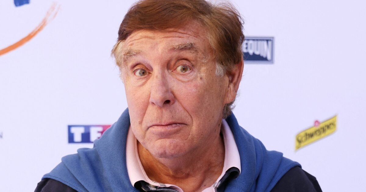 Jean-Pierre Foucault insulte un internaute après Miss France